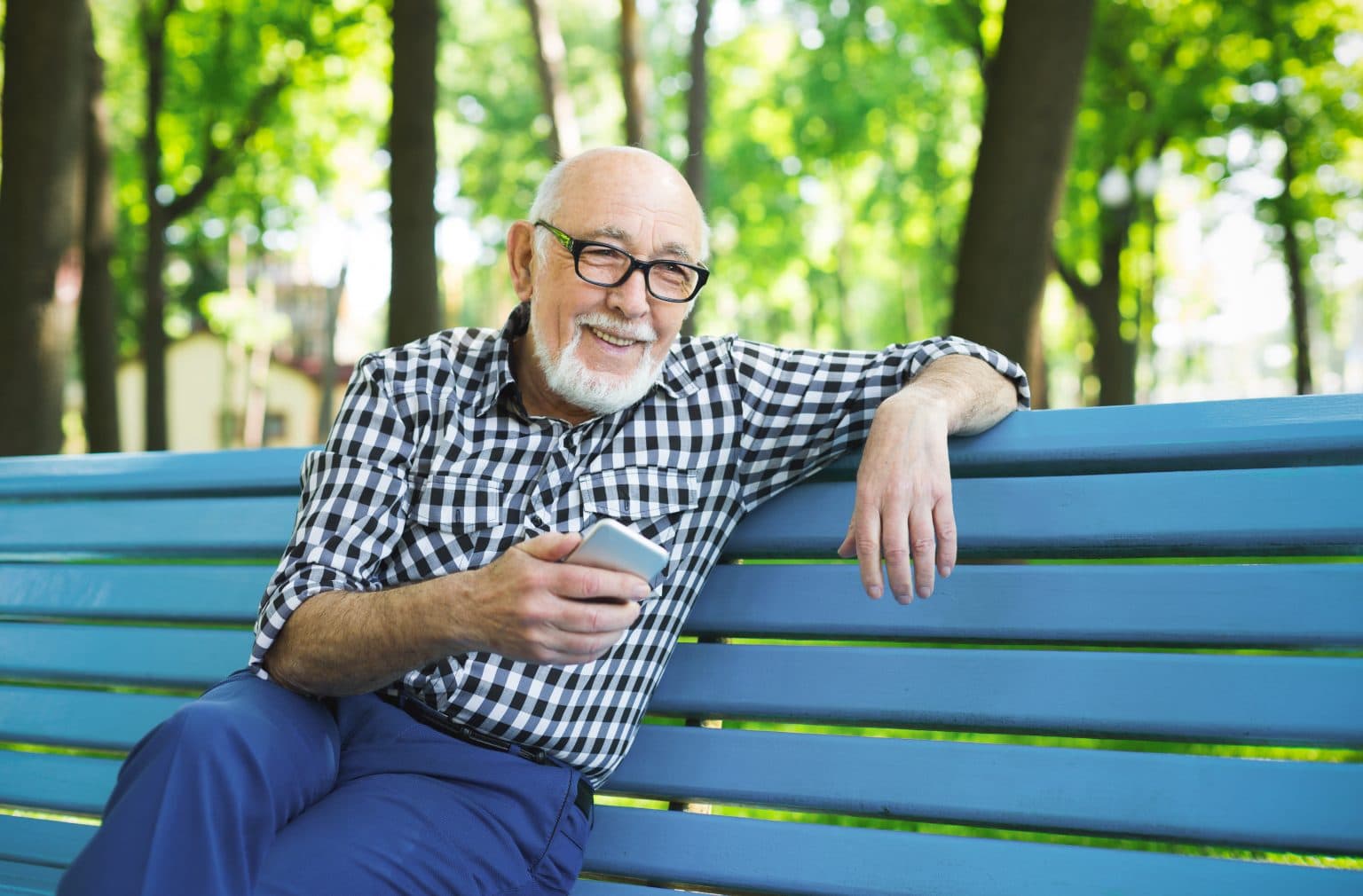 Dementia: Are smartphones doing more harm than good?